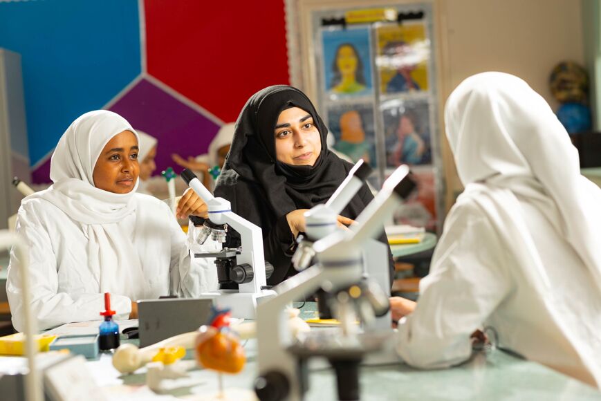 Islamia Girls Image Gallery - School Gallery - Islamia Girls School