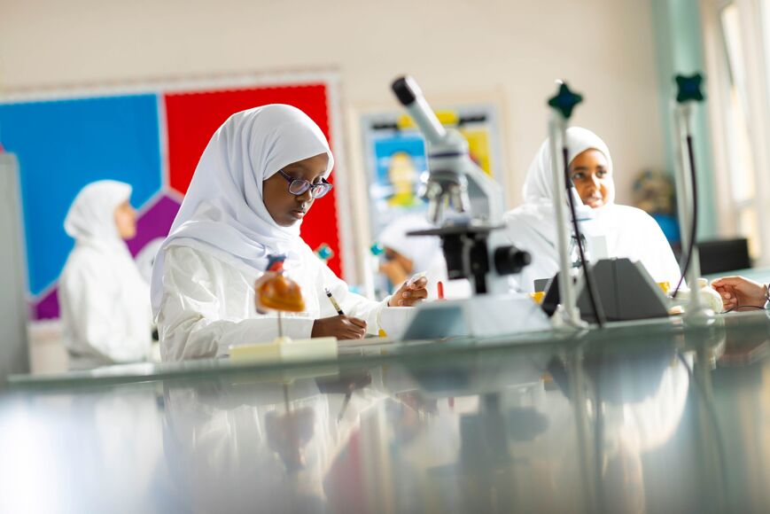 Islamia Girls Image Gallery - School Gallery - Islamia Girls School